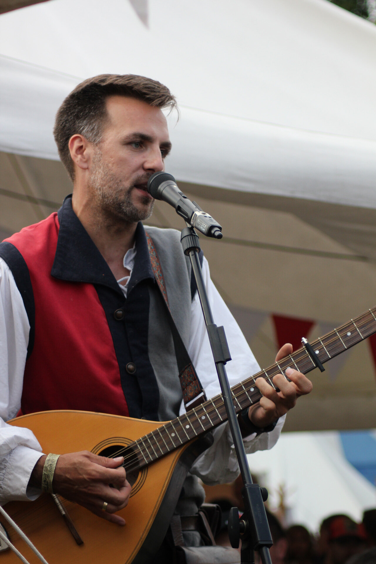 Barde – Cave Gladium